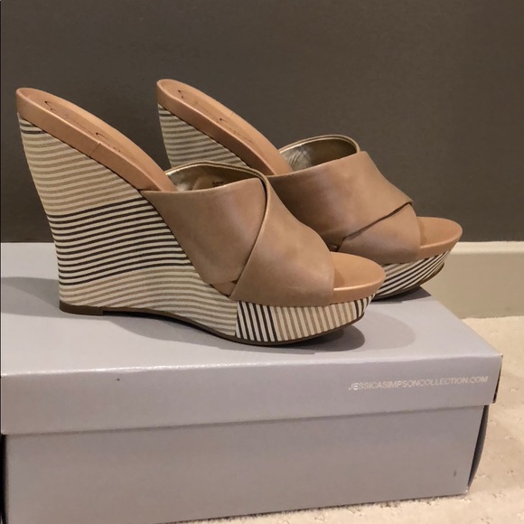 Jessica Simpson | Shoes | Jessica Simpson Wedge Shoe | Poshmark